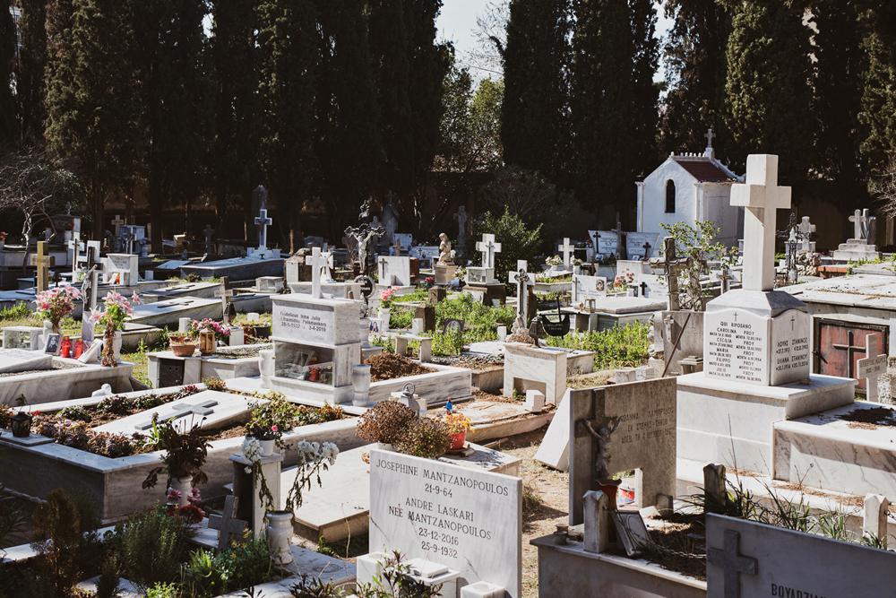 καθολικό-νεκροταφείο-τσίπας-1 - ΑΒΑΛΟΝ ΤΩΝ ΤΕΧΝΩΝ